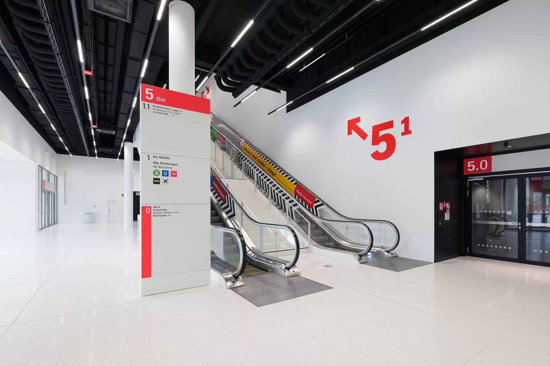 Hall 5